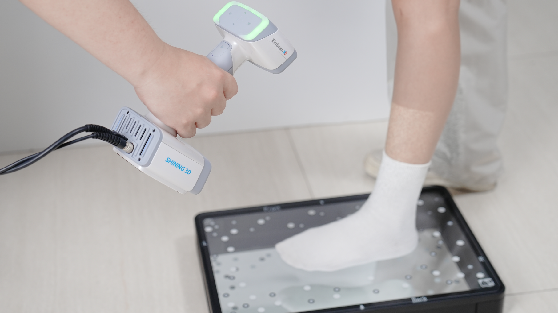 FootStation 2 Add-on for Better Foot Scanning Experience
